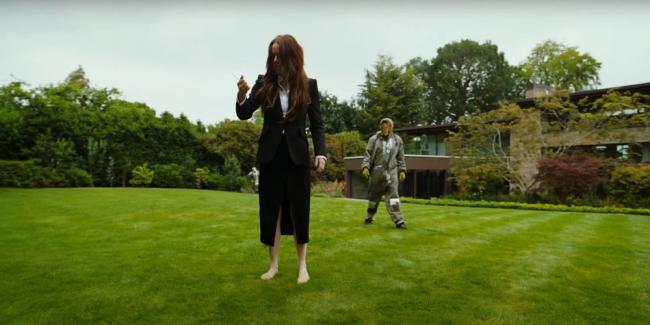 Bugonia: Erster Trailer zum Thriller-Komödien Mix mit Emma Stone und ...